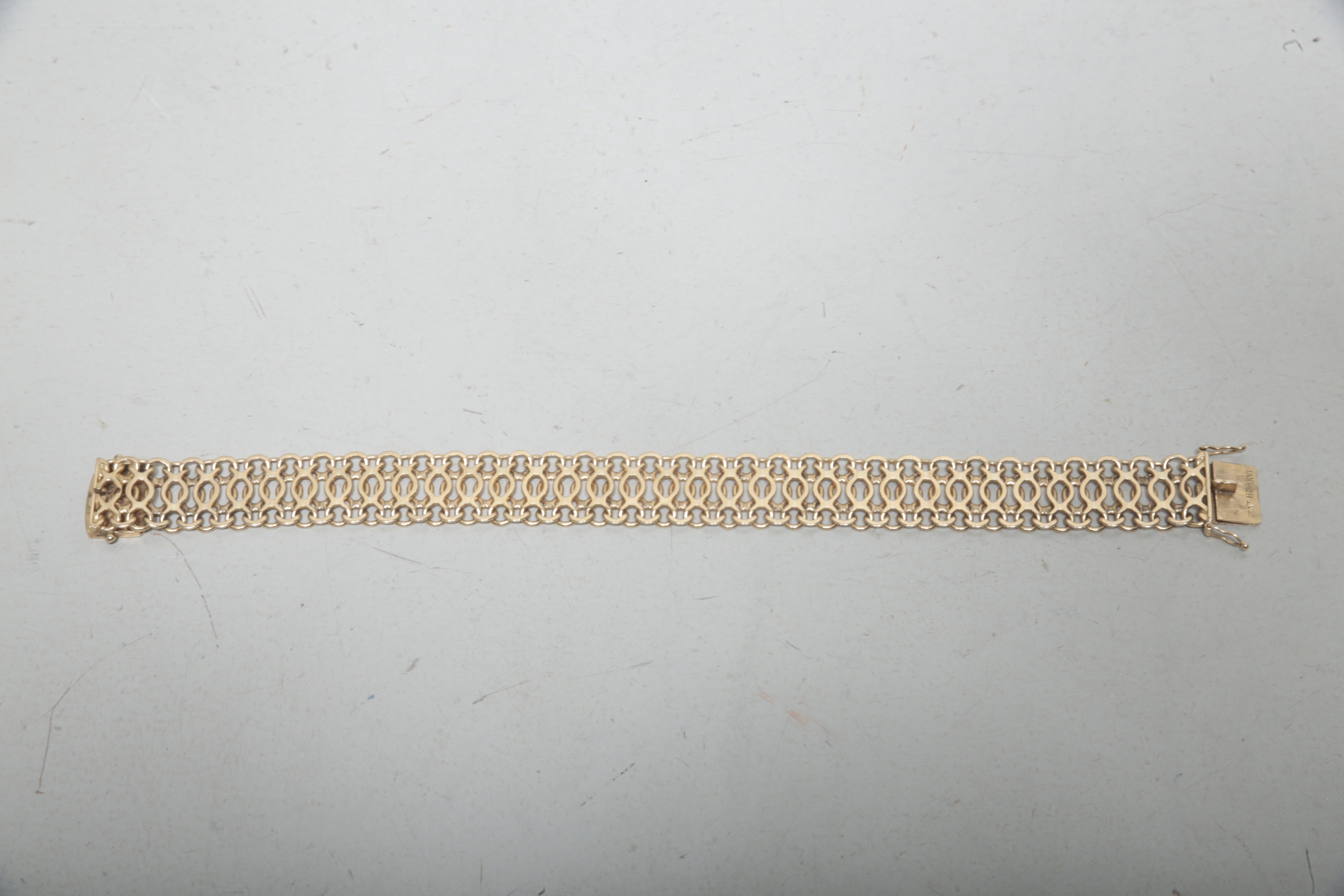 Guldarmband 18k | Auktion.se
