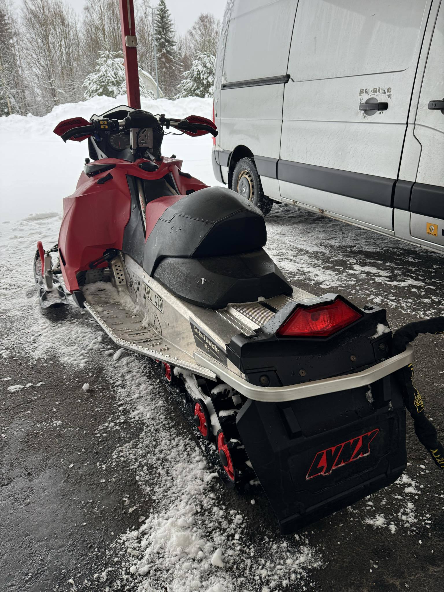 Snöskoter Lynx Rave 550, årsmodell 201… | Auktion.se